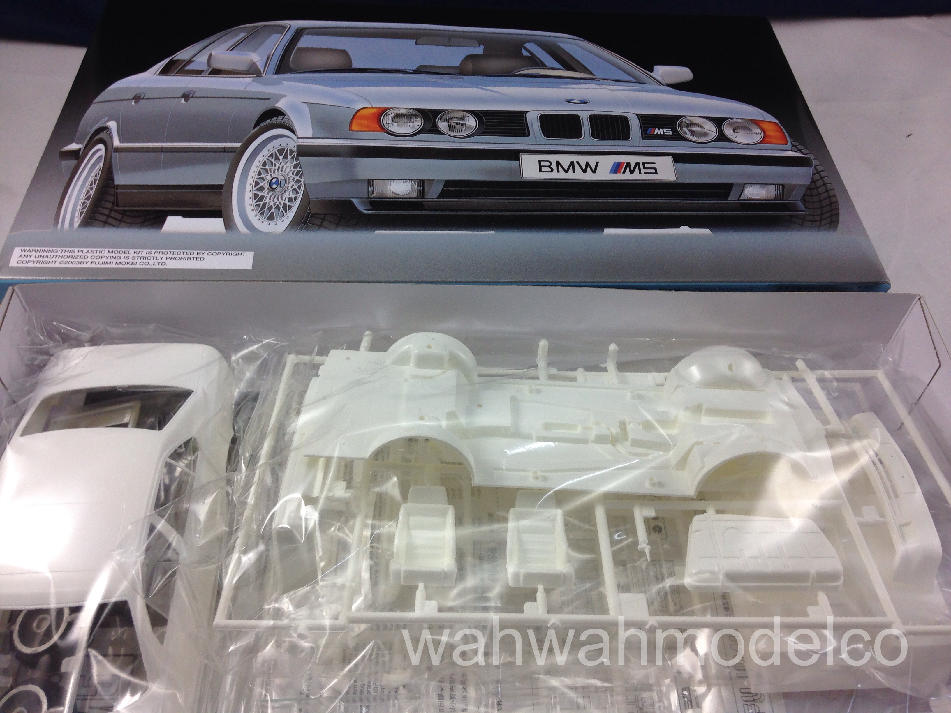 Fujimi 120942 1/24 RS-34 BMW M5 - WAH WAH MODEL SHOP