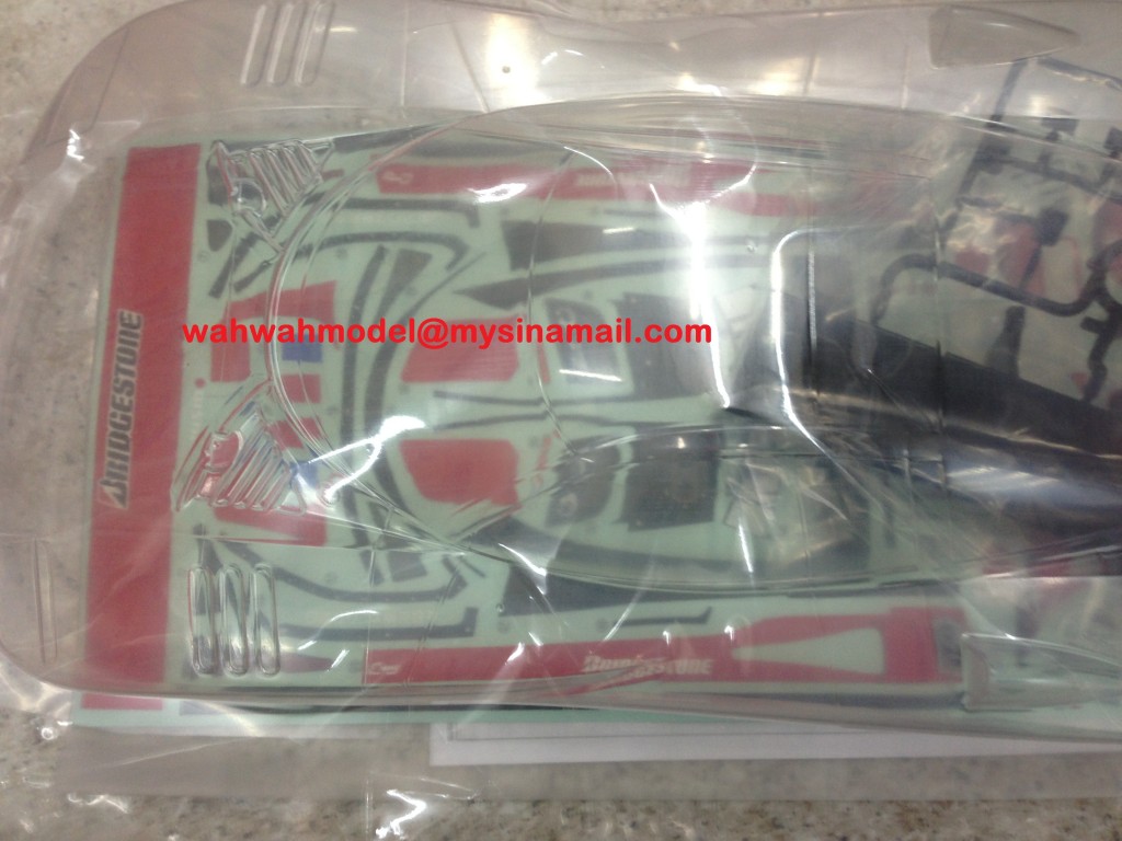 tamiya-51516-body-set-nissan-r390-gt1/