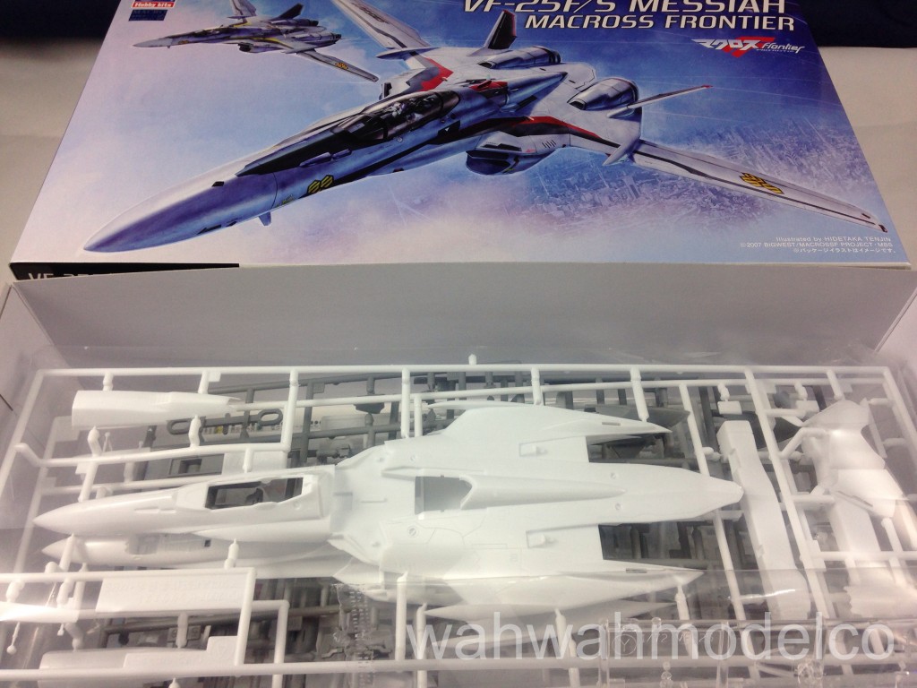 hasegawa-65724-172-vf-25fs-messiah-macross