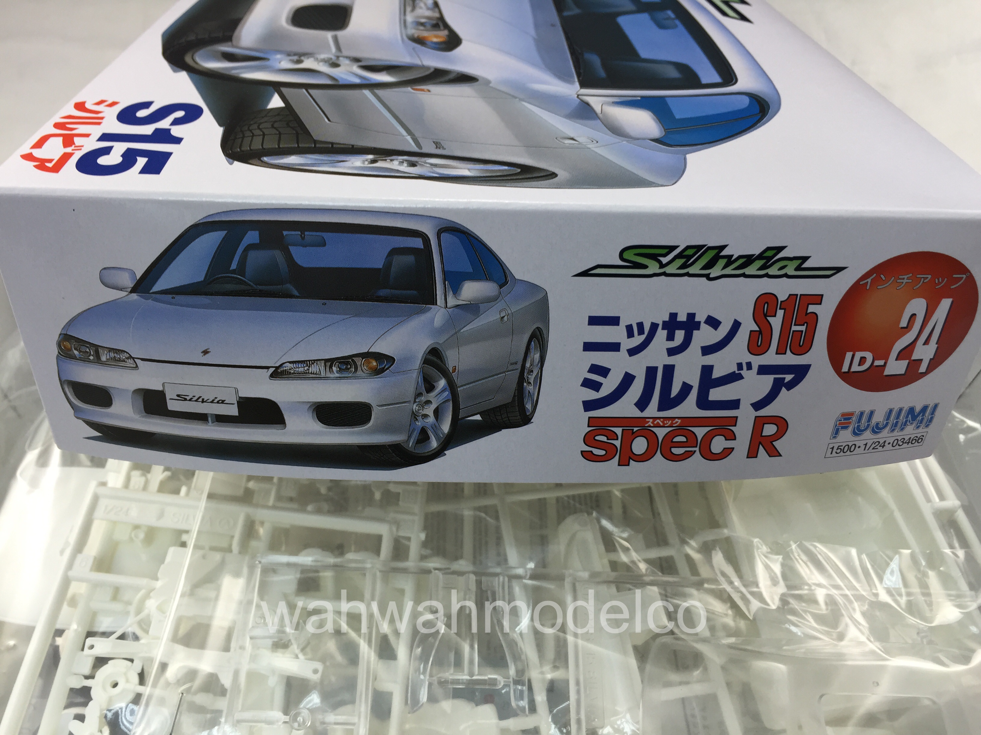 fujimi-034669-124-id-24-s15-silvia-spec-r/