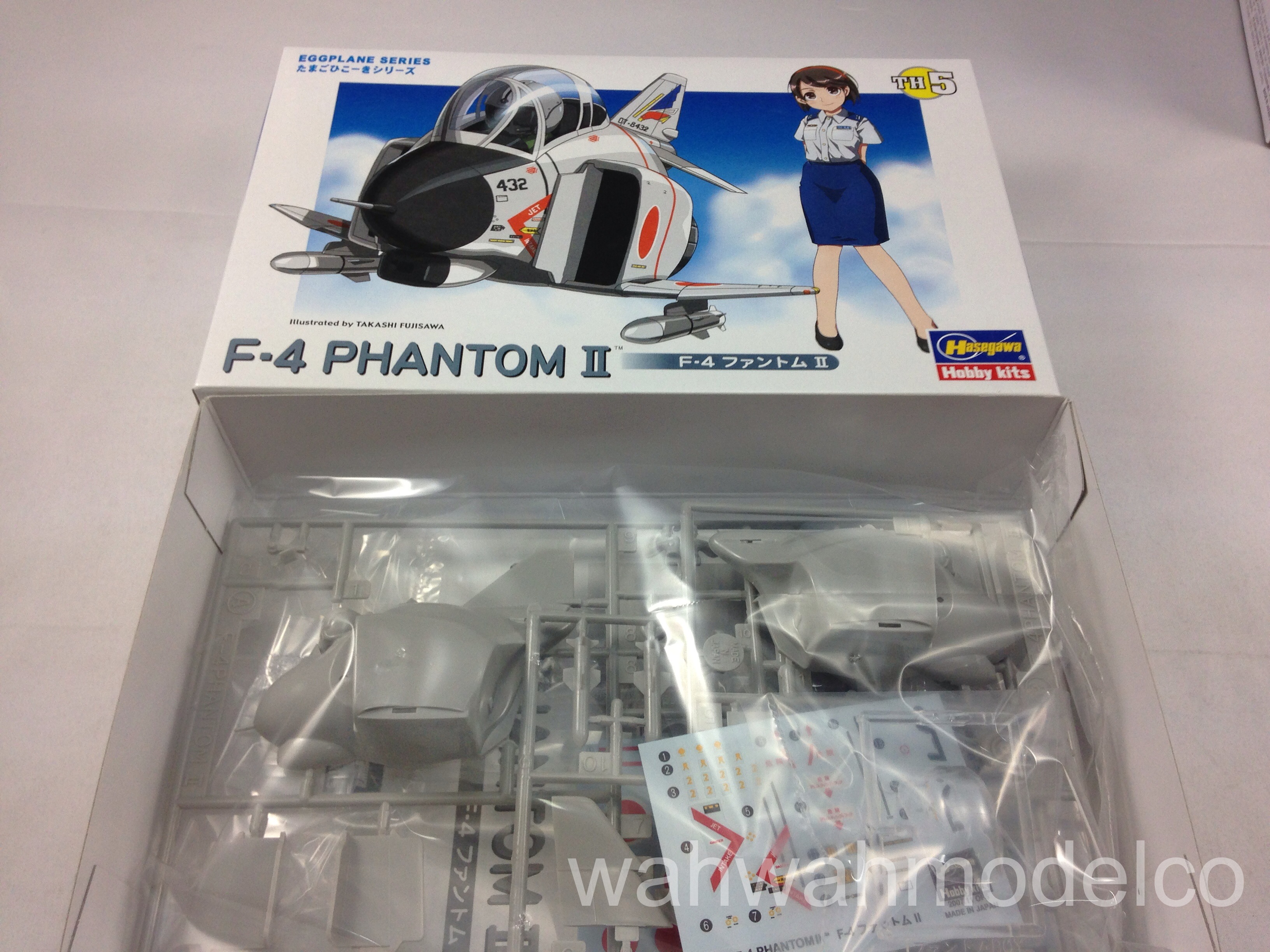 hasegawa-th5-f-4-phantom-ii-egg-plane/