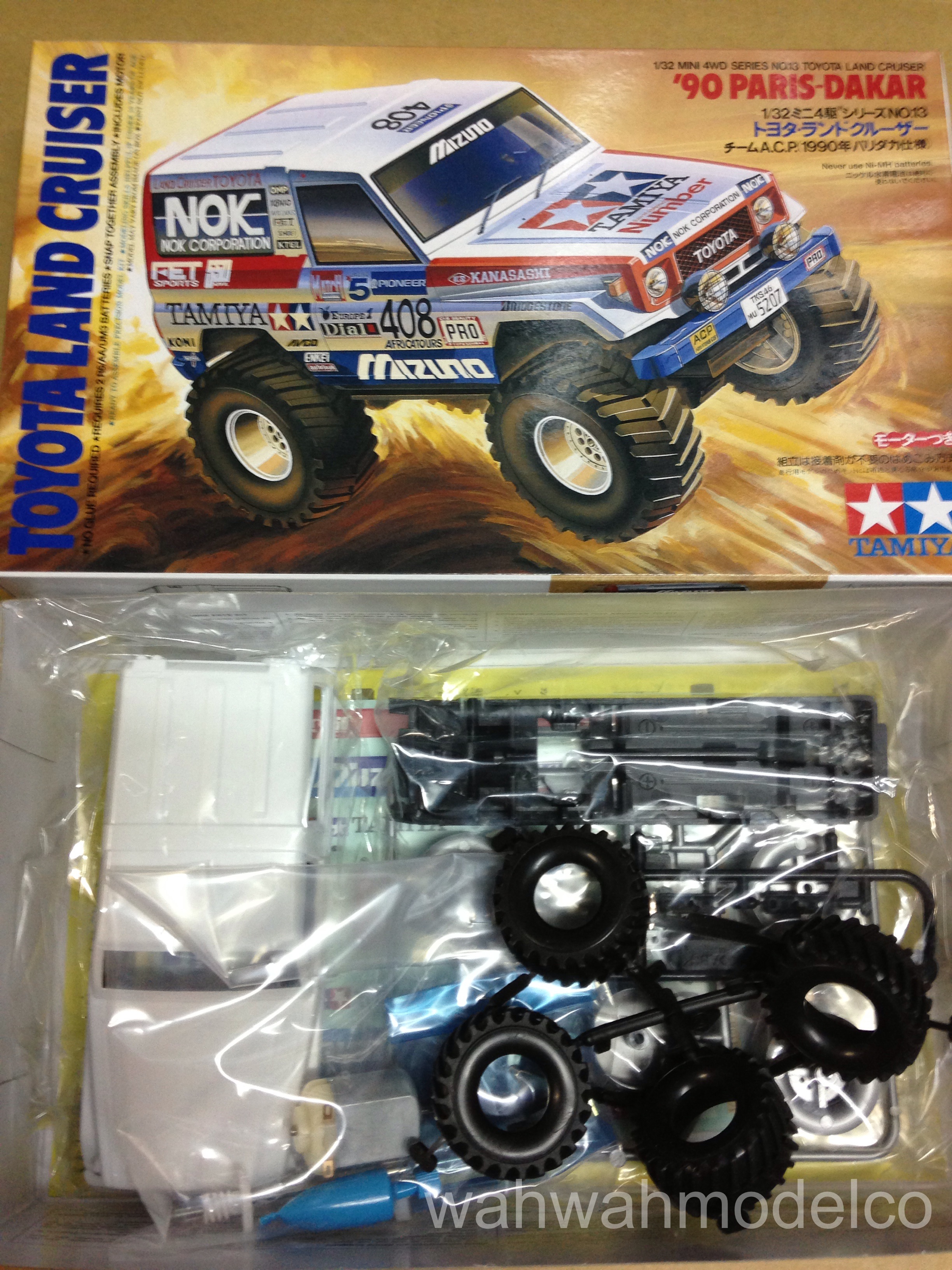 Tamiya 19013 1/32 Mini 4WD Toyota Land Cruiser '90 Kit