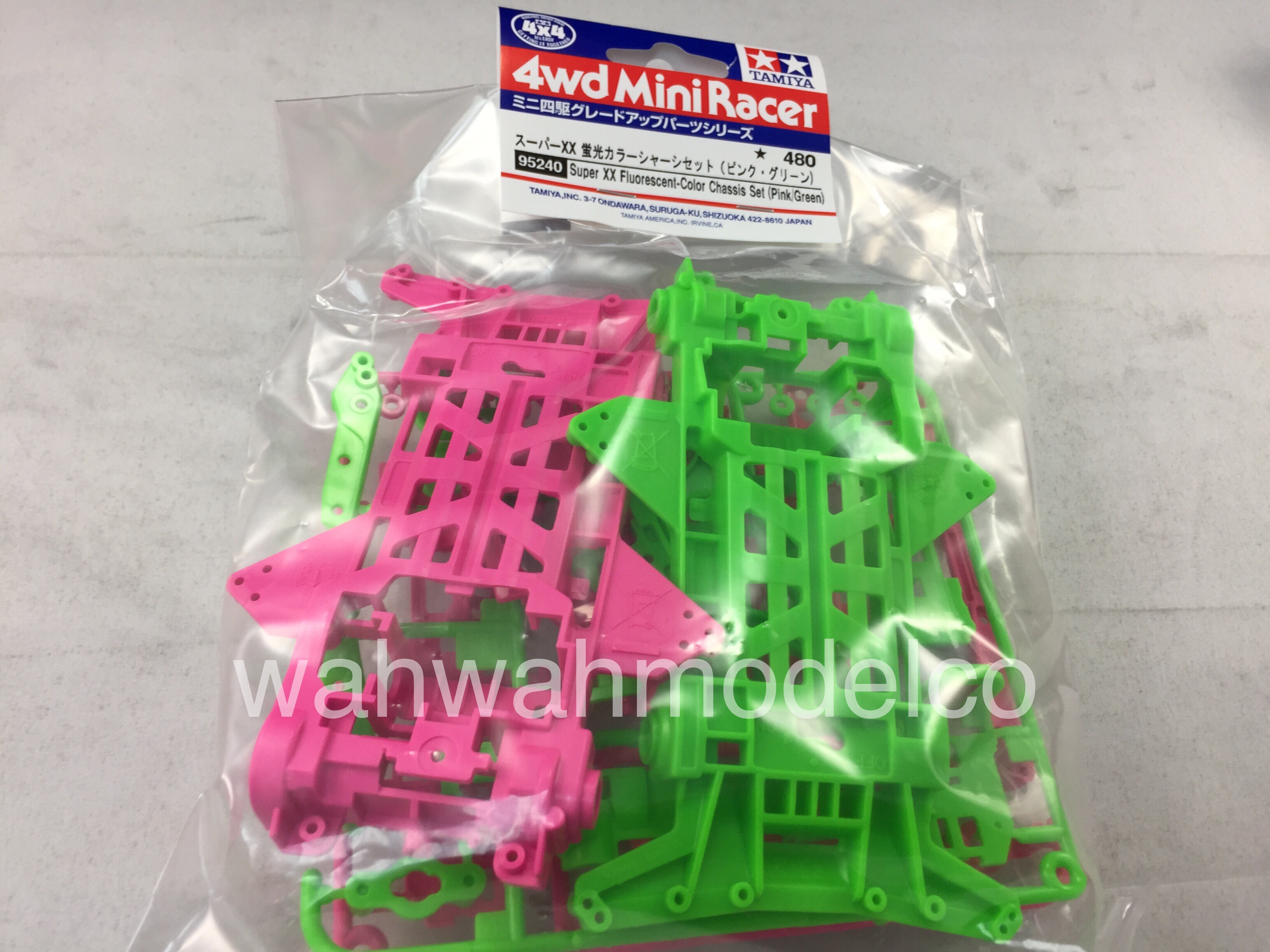 Tamiya 95240 1/32 JR Super XX Chassis Set - Fluorescent Color (Pink ...