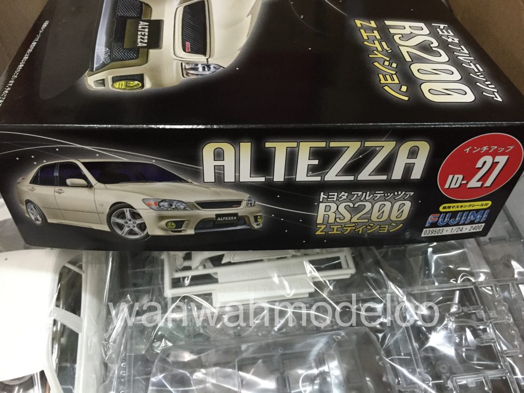 Fujimi ID-27 Toyota Altezza RS200 Z- Edition 1/24 scale kit