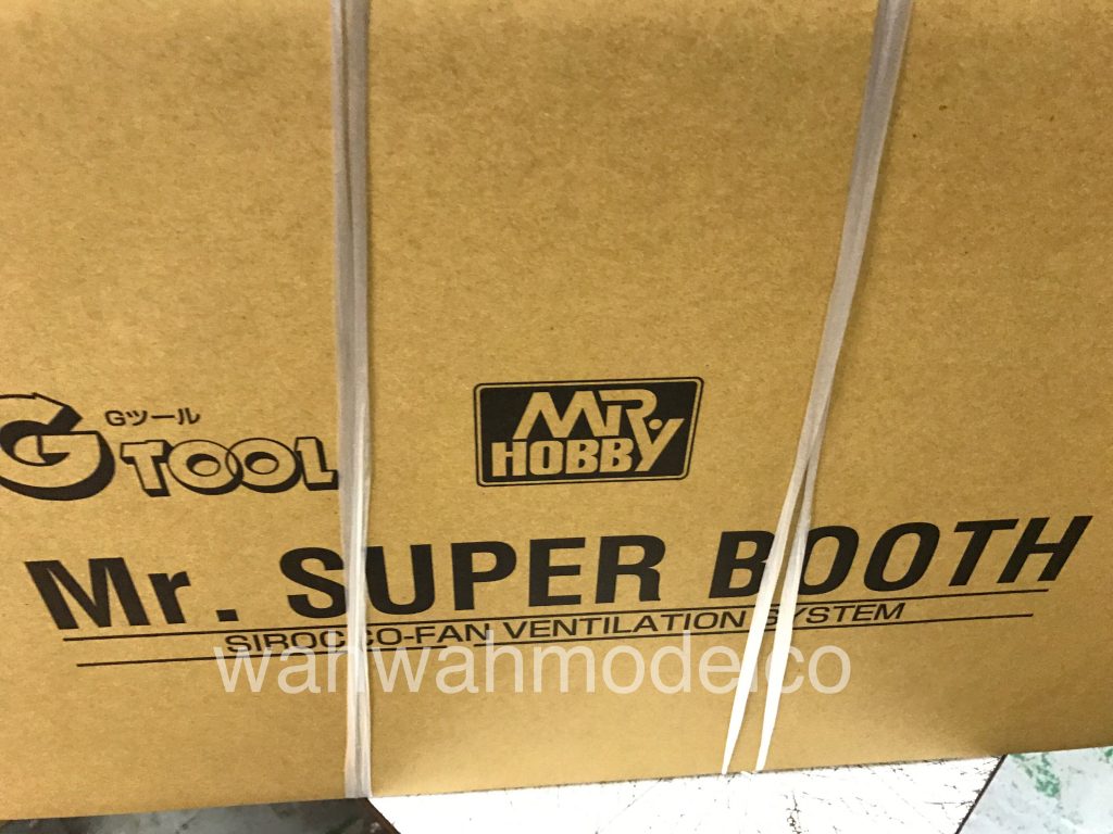 Mr.Hobby GSI-GT03 - Mr. Super Booth (Painting Booth) 110V