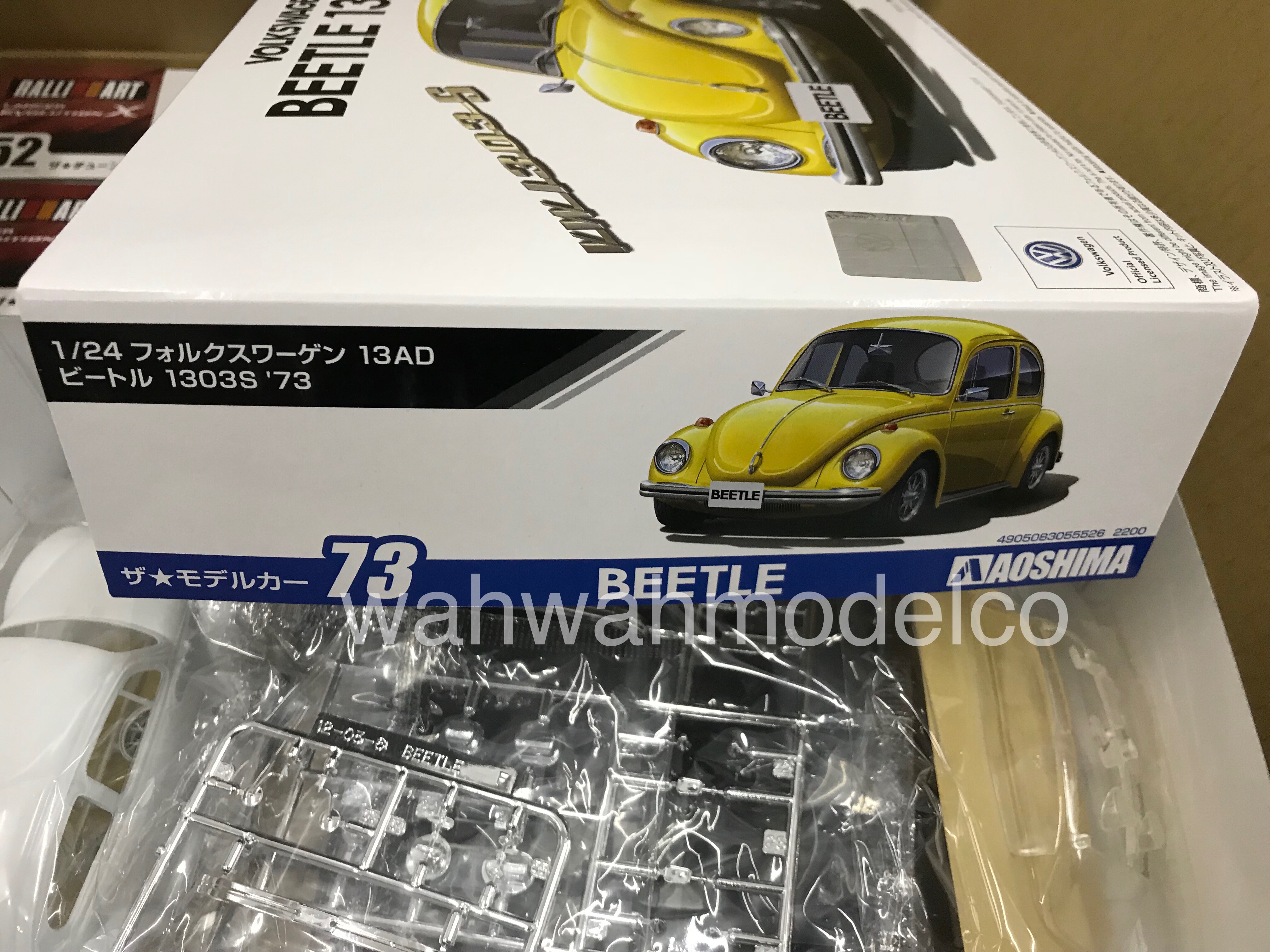 Aoshima 55526 The Model Car 73 Volkswagen 13AD Beetle 1303S 1973 1/24 ...